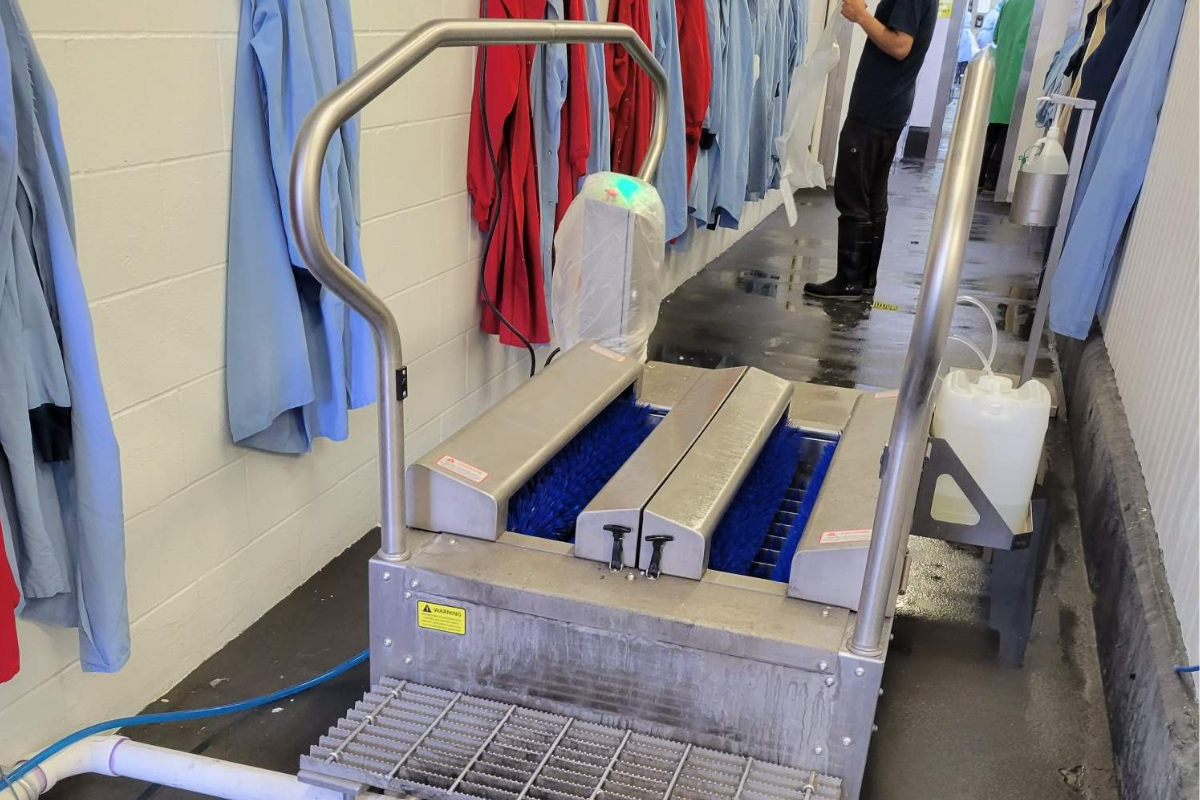 Footwear Sanitizing Equipment For Food Manufacturing & Packaging