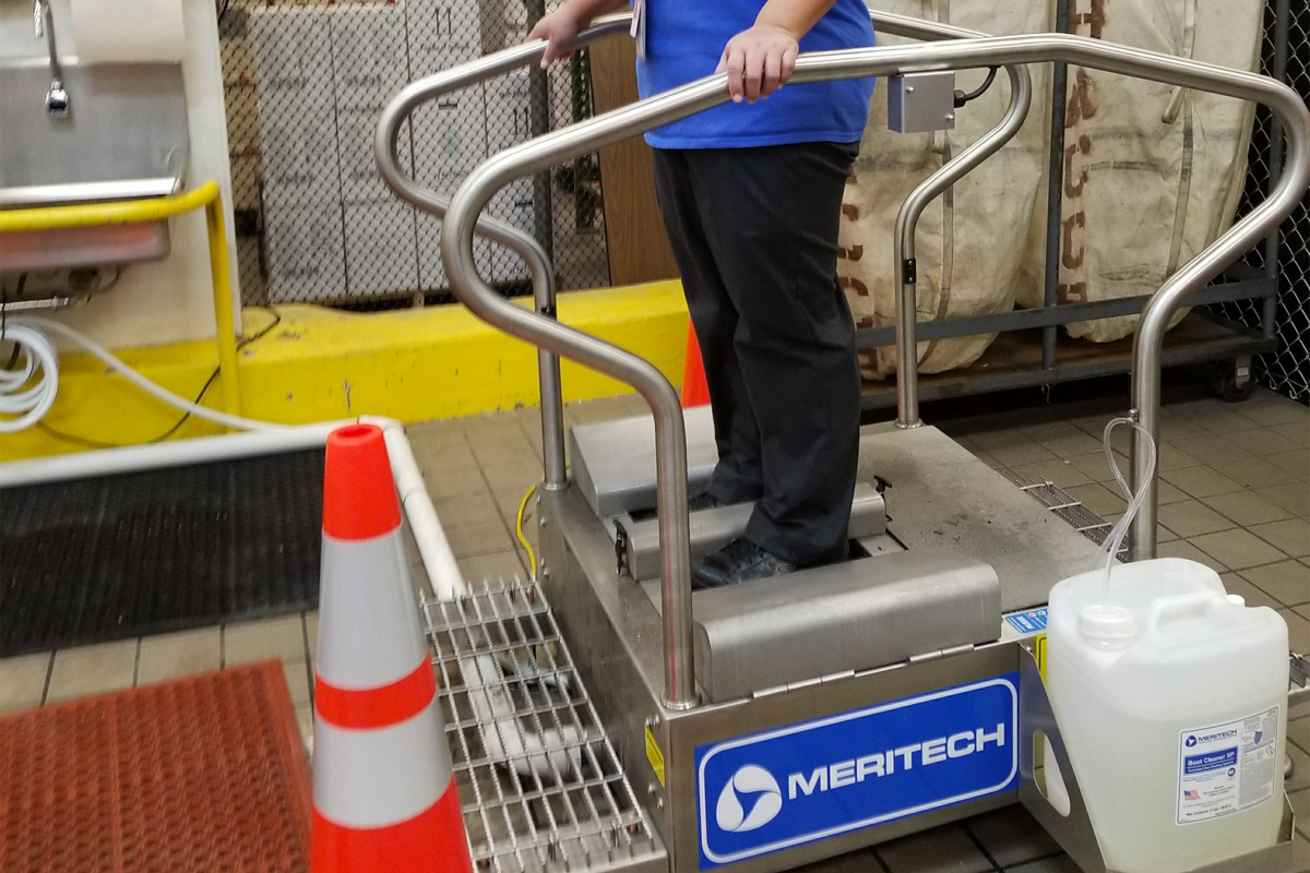 MBW Sole Scrubbing Automatic Boot Wash Station | Meritech
