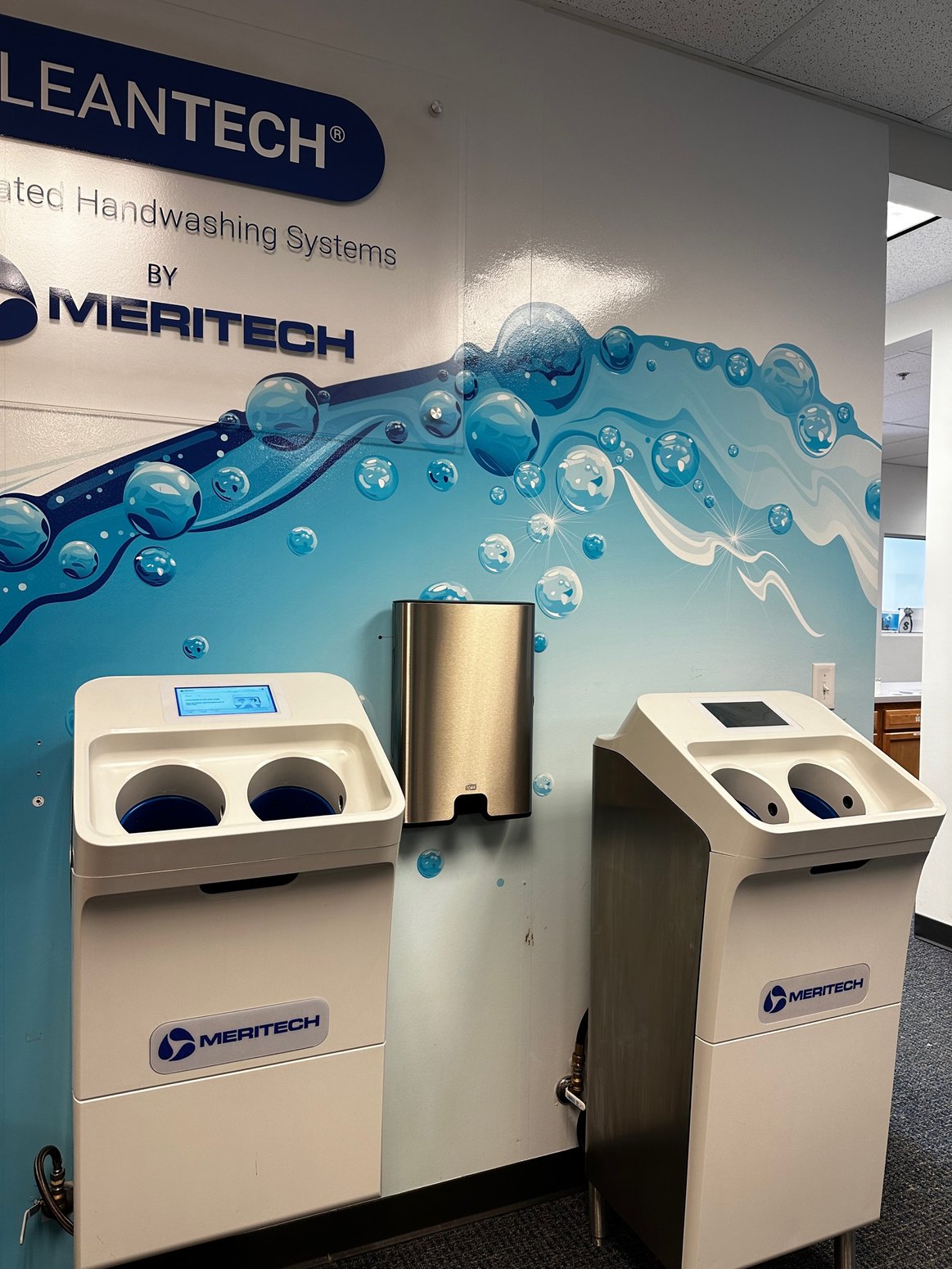 Commercial Hand Wash Sinks Vs CleanTech® EVO